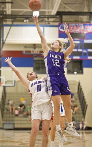 Border Bash: Wisconsin girls hold off Michigan | News, Sports, Jobs ...